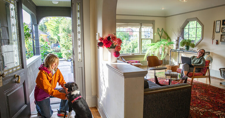 Oregon energy programs remain a steady resource as federal rebates face ...